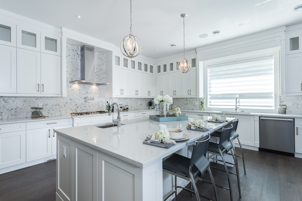 Dream Homes: 6 Beautiful Canadian Kitchens | Sotheby's International ...