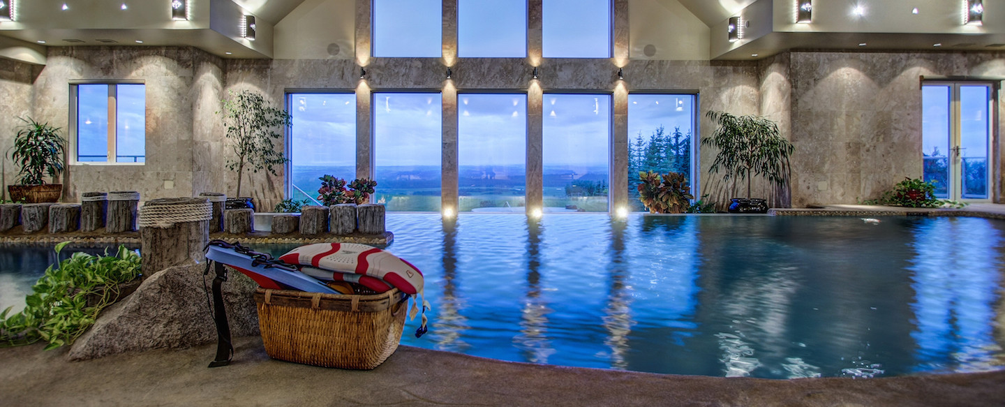 The View: Incredible Infinity Pools