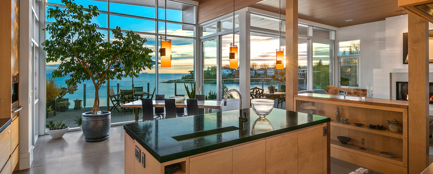 Innovation Built In: Homes with Contemporary Storage Solutions