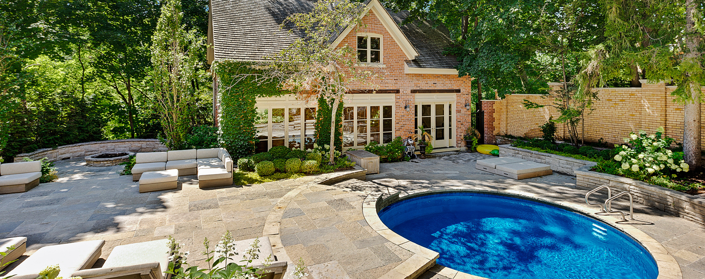 Lounging Poolside: 6 Ideas to Refresh Your Backyard